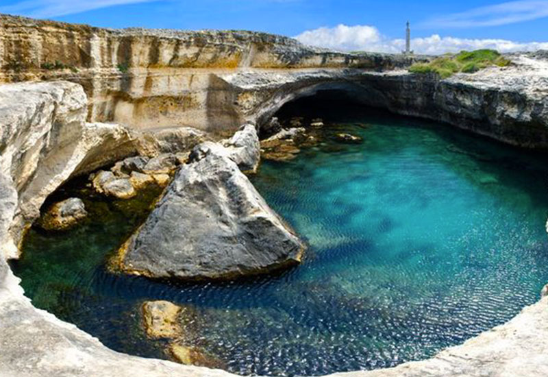 Roca Vecchia e la Grotta della Poesia - Vacanze in Salento